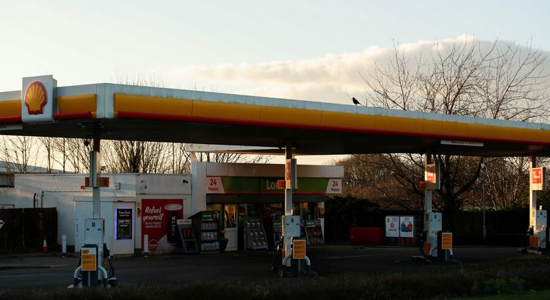 Shell trims Q1 gas production outlook after Qatar disruptions, citing ...