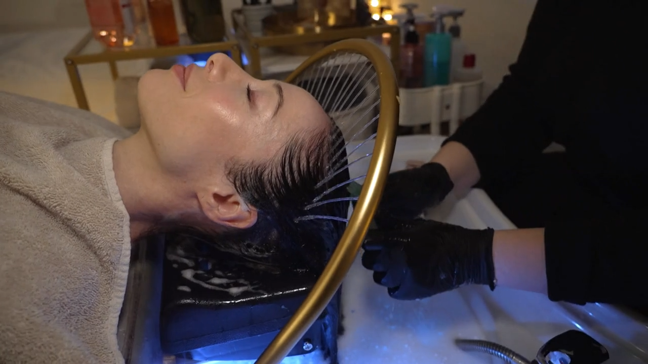 Trend Japan Head Spa: Entspannt von der Wurzel bis zur Spitze?