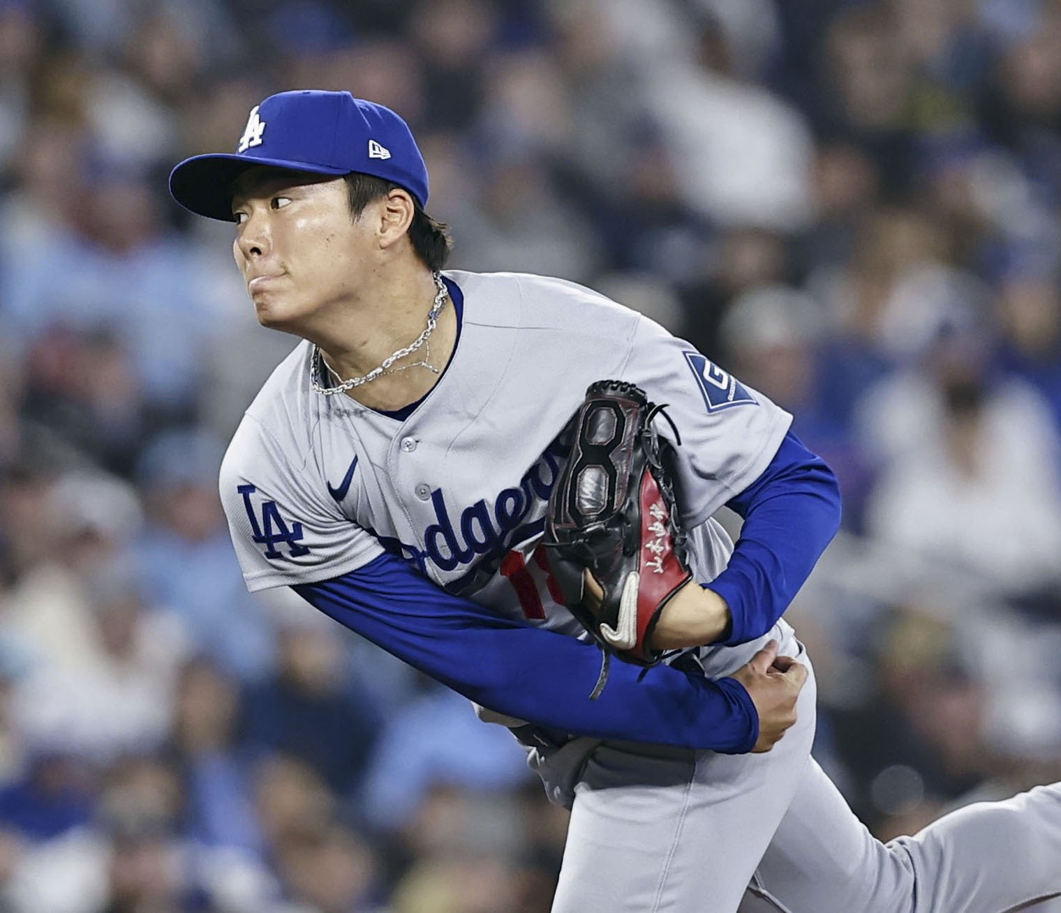 Baseball: Dodgers' Yamamoto earns 2nd win in dominant start vs. Blue Jays
