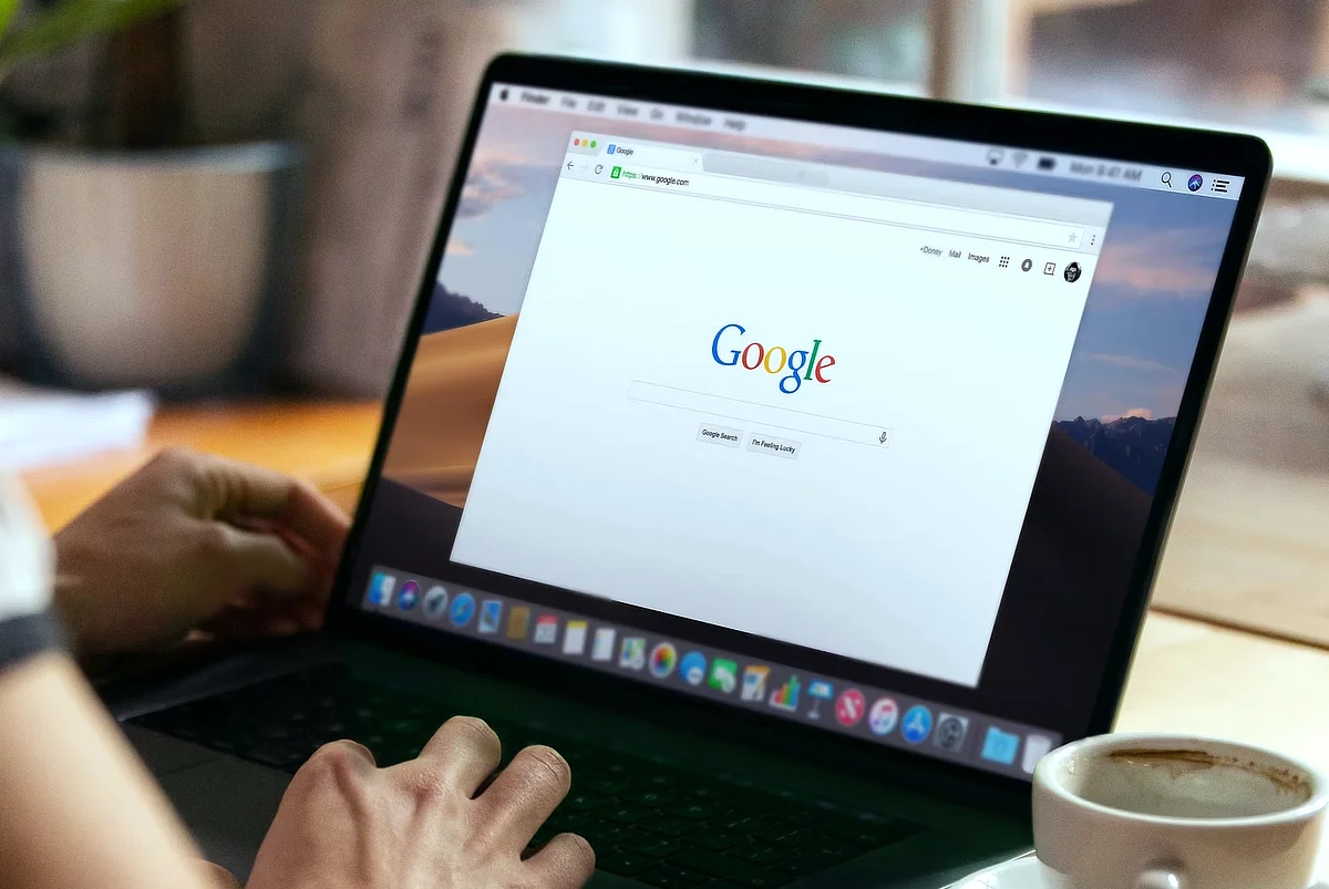 Chrome adds vertical tabs and immersive reading mode