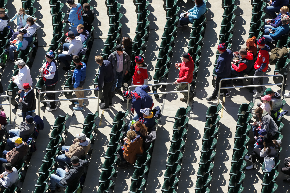 MLB team brutally roasted for 'embarrassing' home crowd in game vs. top ...