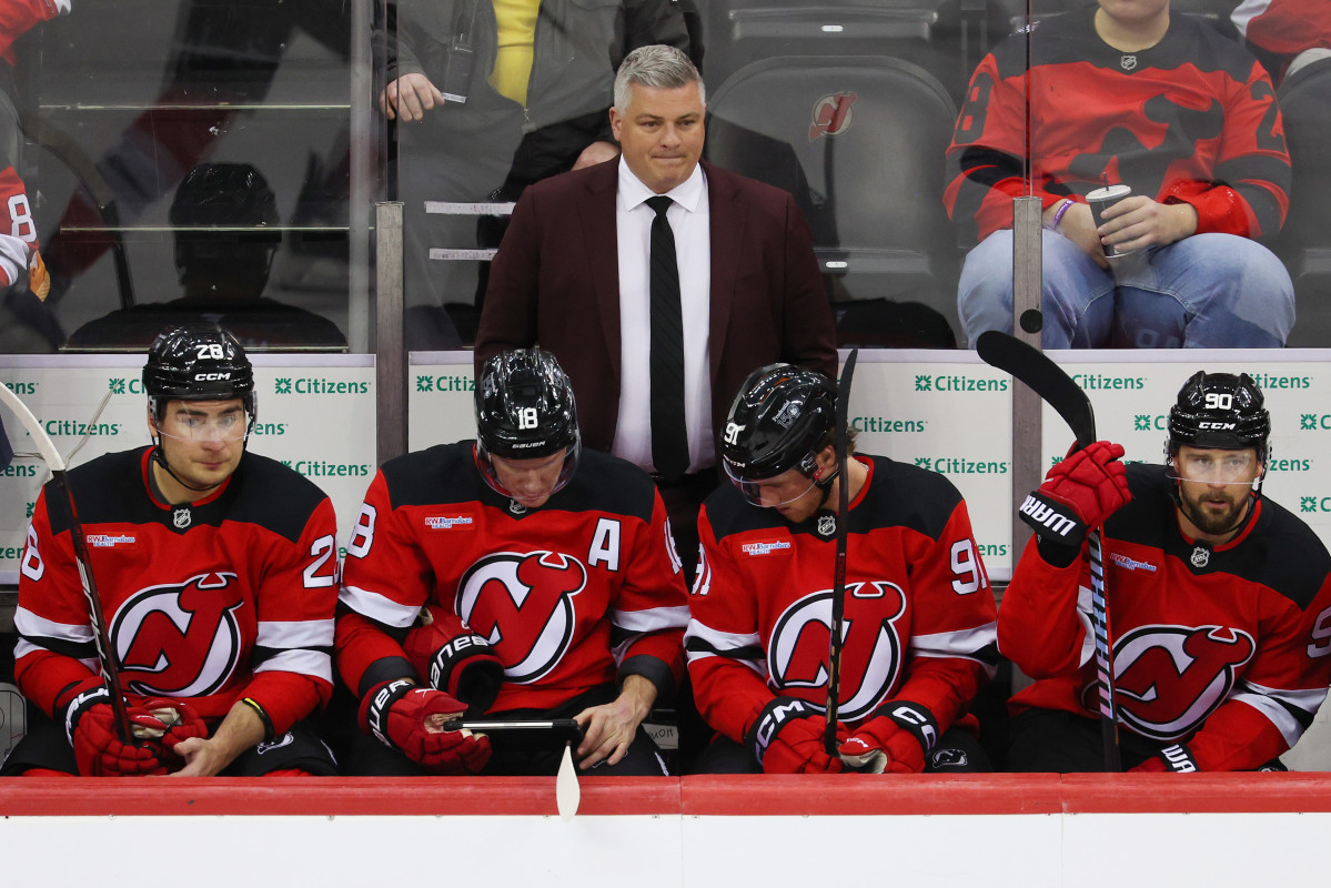 Devils coach calls out New Jersey's 'embarrassing' playoffs elimination