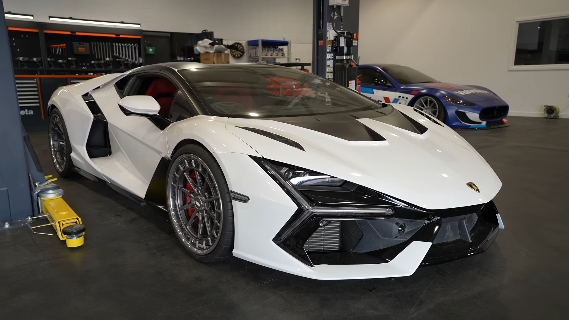 Lamborghini said it's impossible to fix it - so I proved them wrong