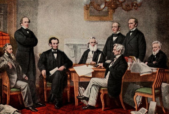 Debunking 10 popular myths about the history of the US