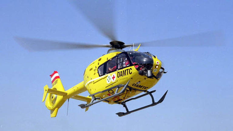 Schwere Verletztungen: Wingsuit-Springer stürzte in Vorarlberg ab