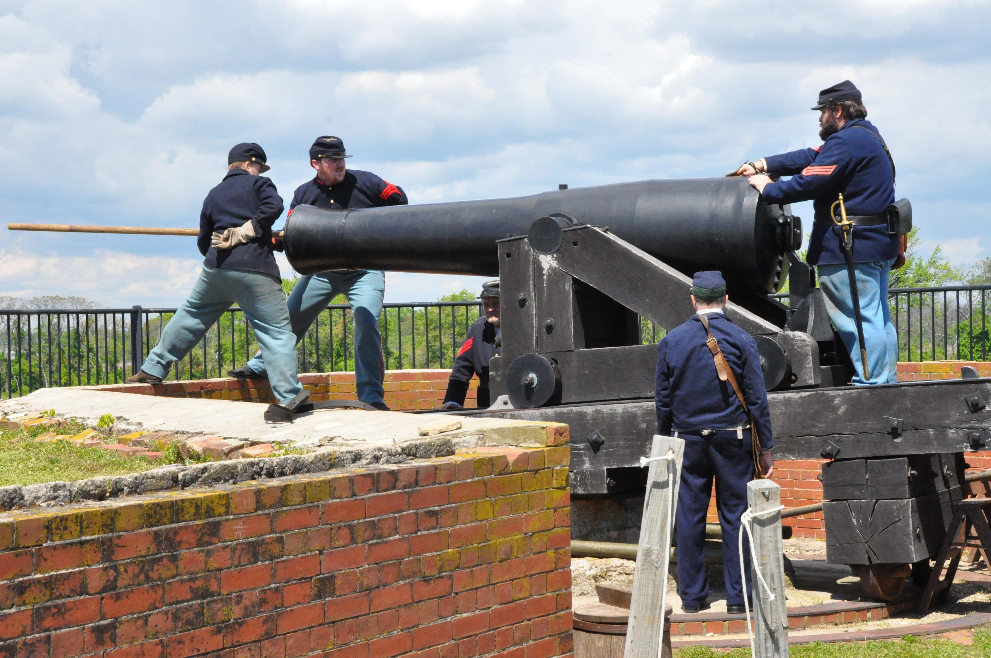 See Fort Delaware, which protected cities, housed Civil War prisoners