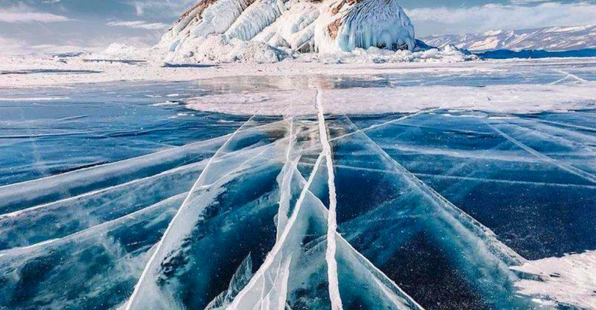 10 incredible lakes that hold world records for size, age, and depth