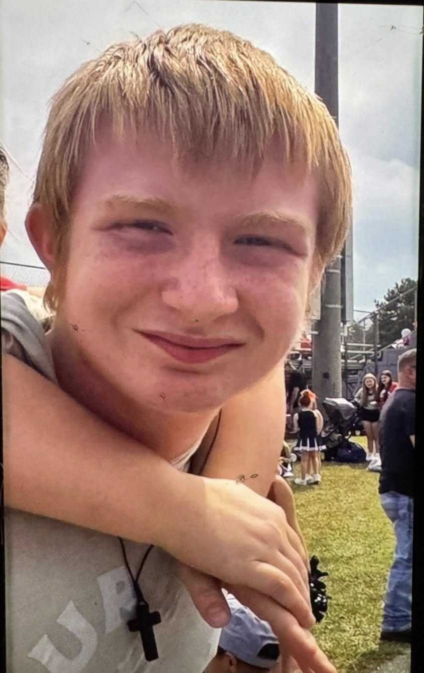 Deputies search for missing 14-year-old South Carolina boy