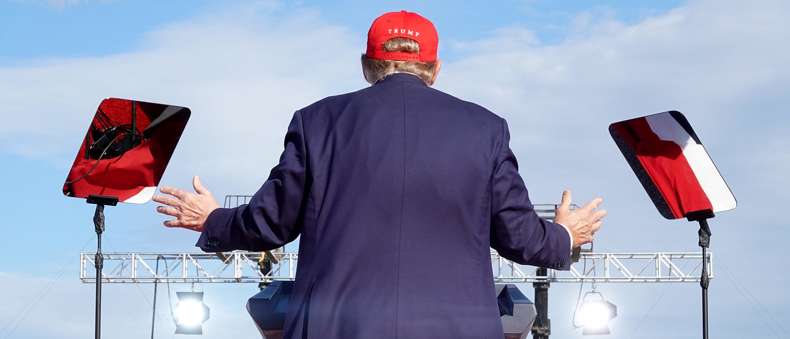 Oil prices plummet after Trump announces ceasefire