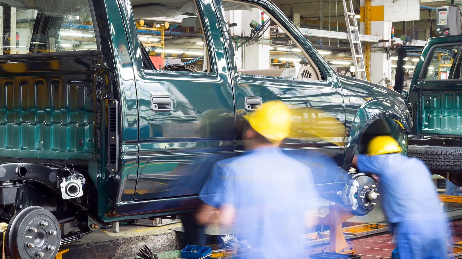 Chevrolet to end Silverado medium-duty trucks as Ford outsells the ...