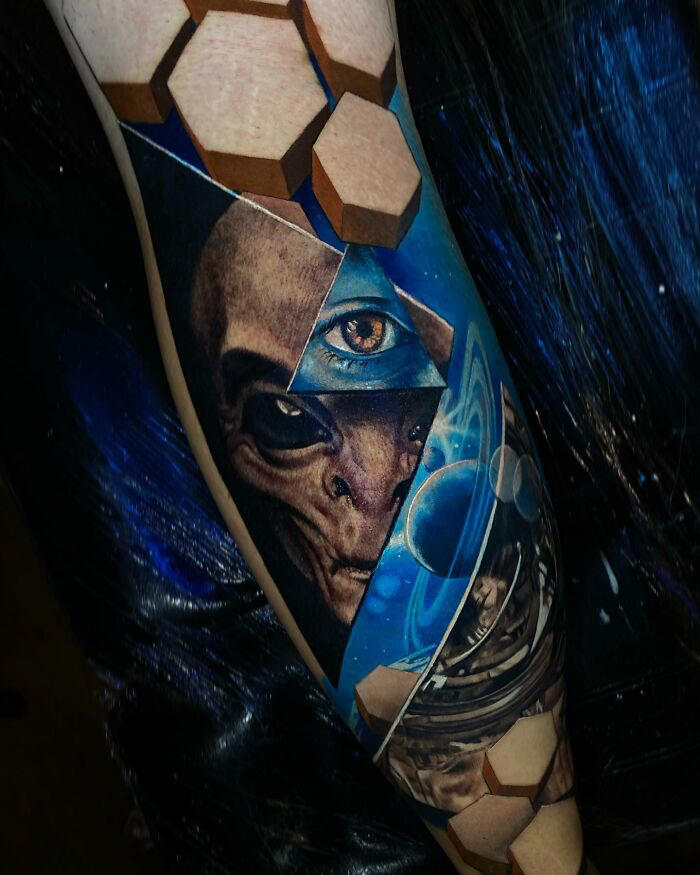 28 remarkable tattoos capturing a world within the skin