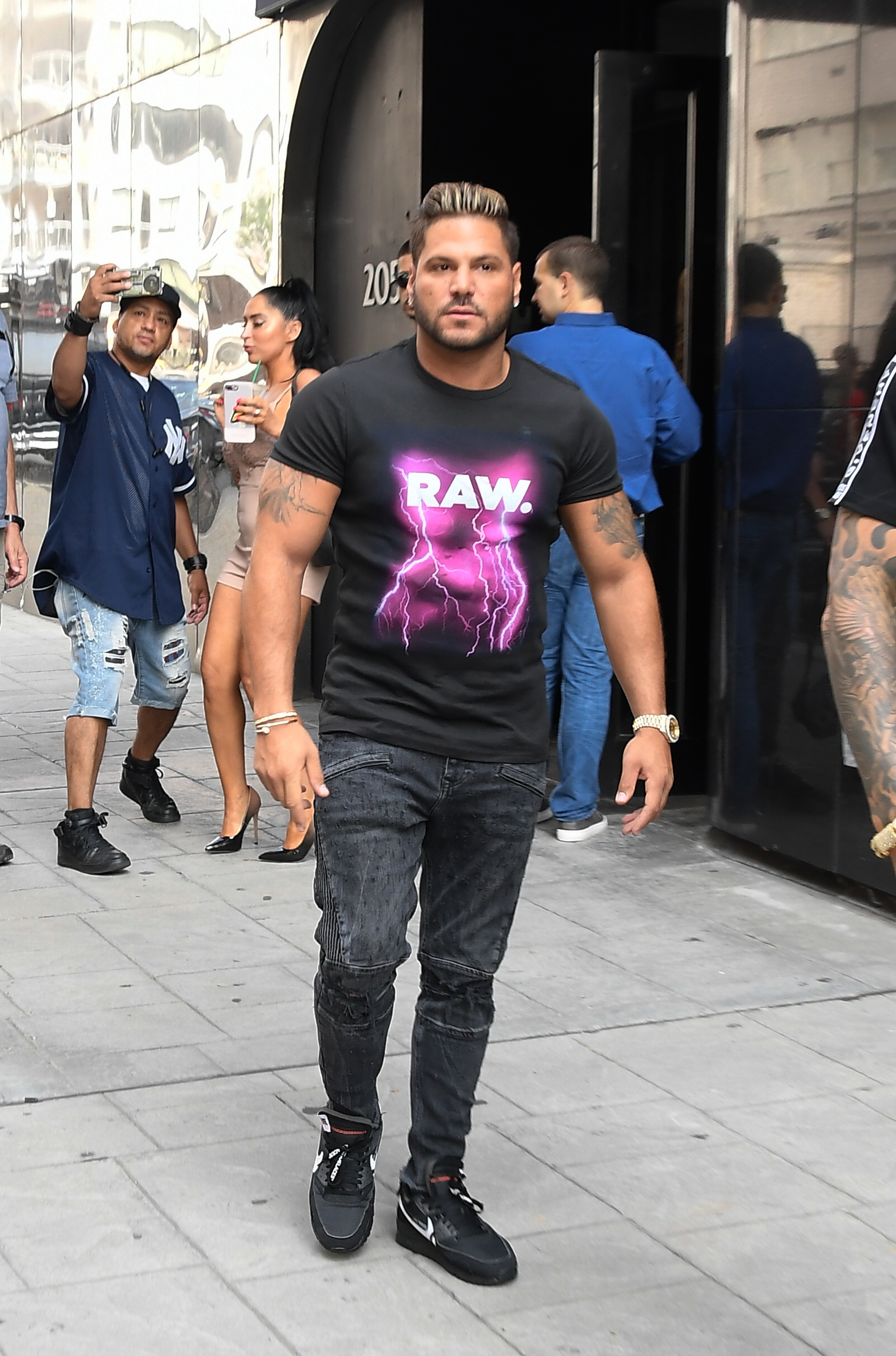 Jersey Shore star Ronnie Ortiz-Magro’s girlfriend calls cops to Miami ...