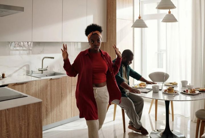 10 signs of a loveless marriage women pretend are normal