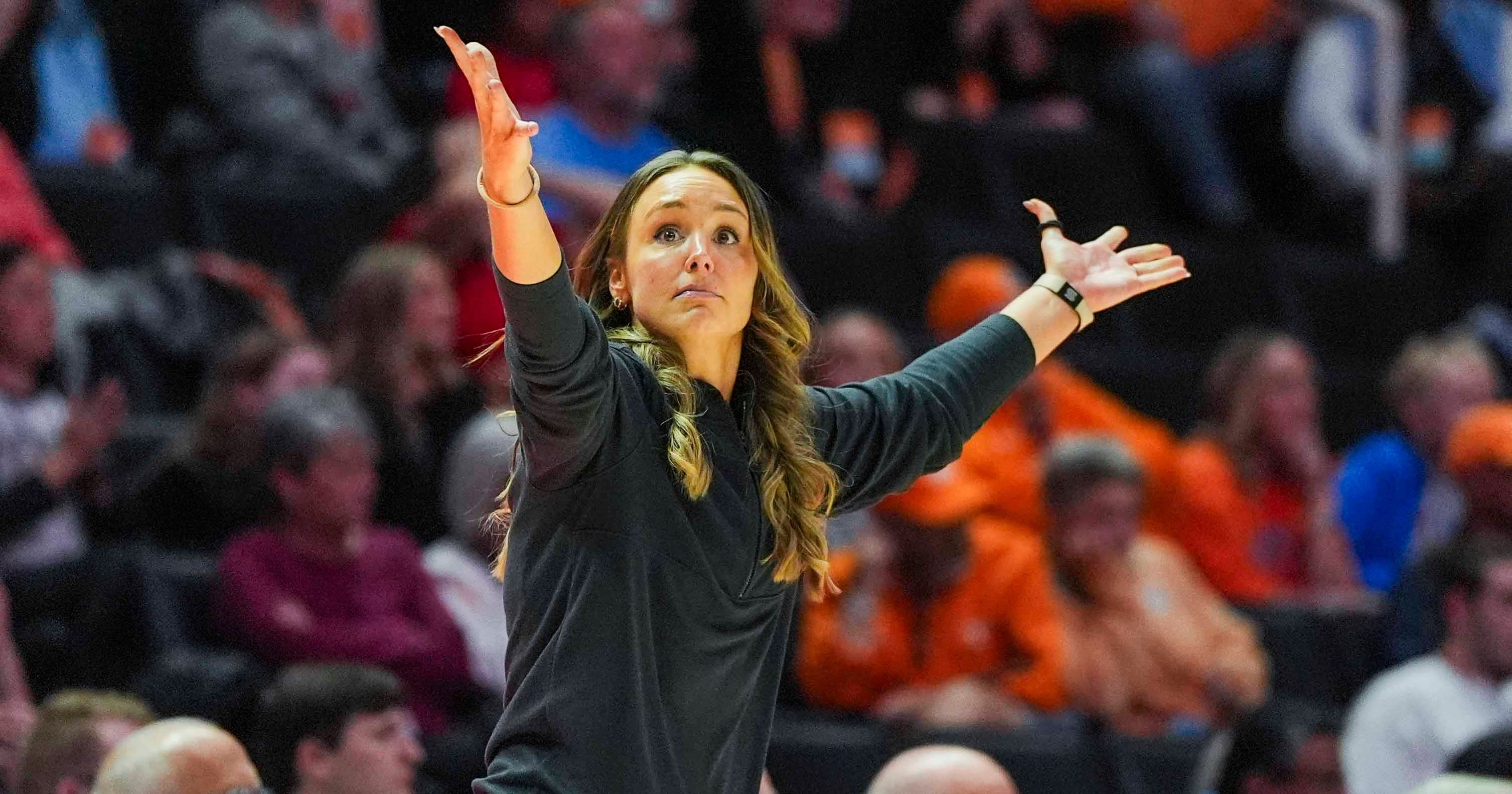Avery Mills commits to Lady Vols basketball as Kim Caldwell starts ...