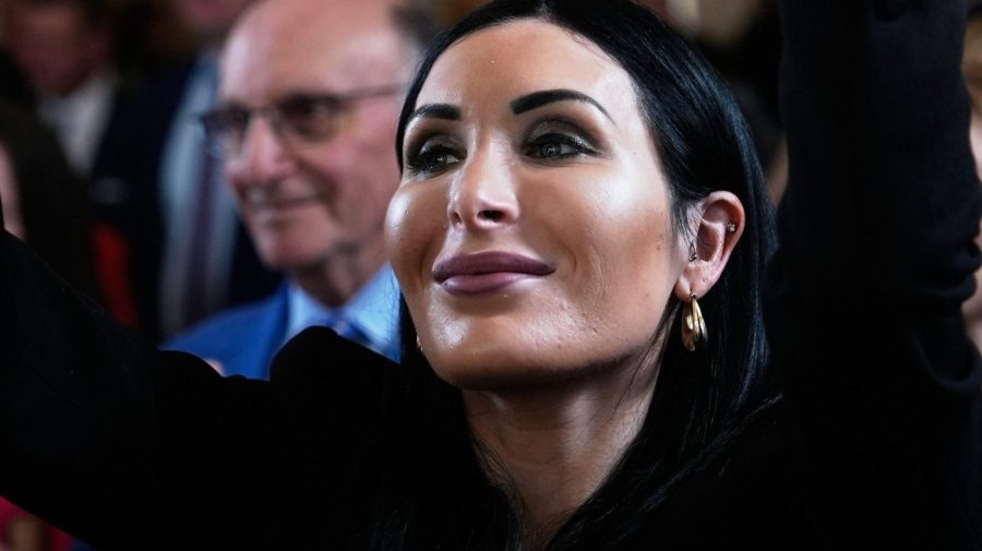 Loomer celebrates Gabbard resignation: ‘All of our enemies love Tulsi’