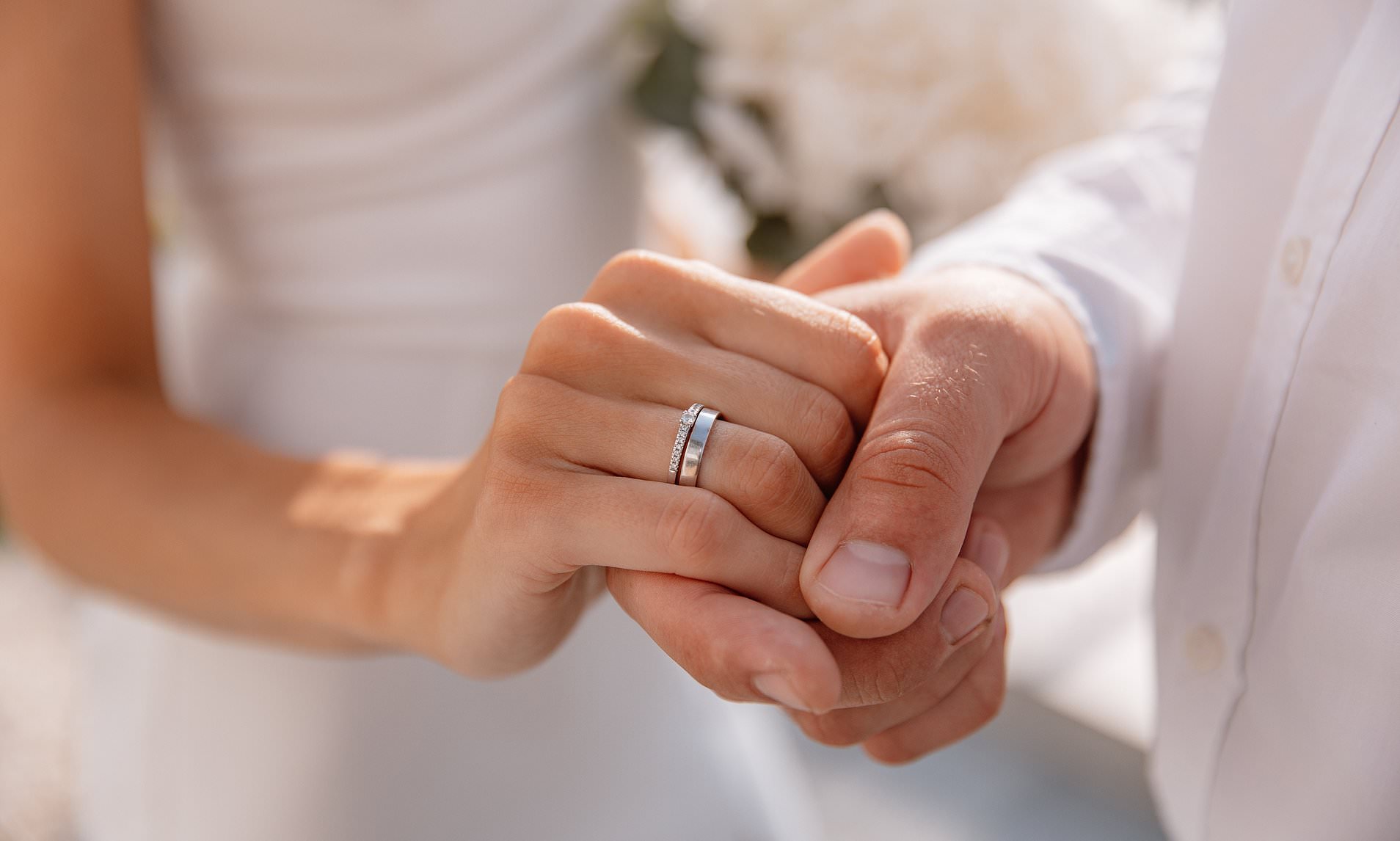 In sickness and in (better) health: Does being married protect against ...