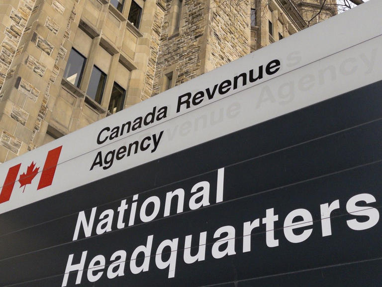Government to pay $8.7M to Canadians affected by CRA data breach. Here ...