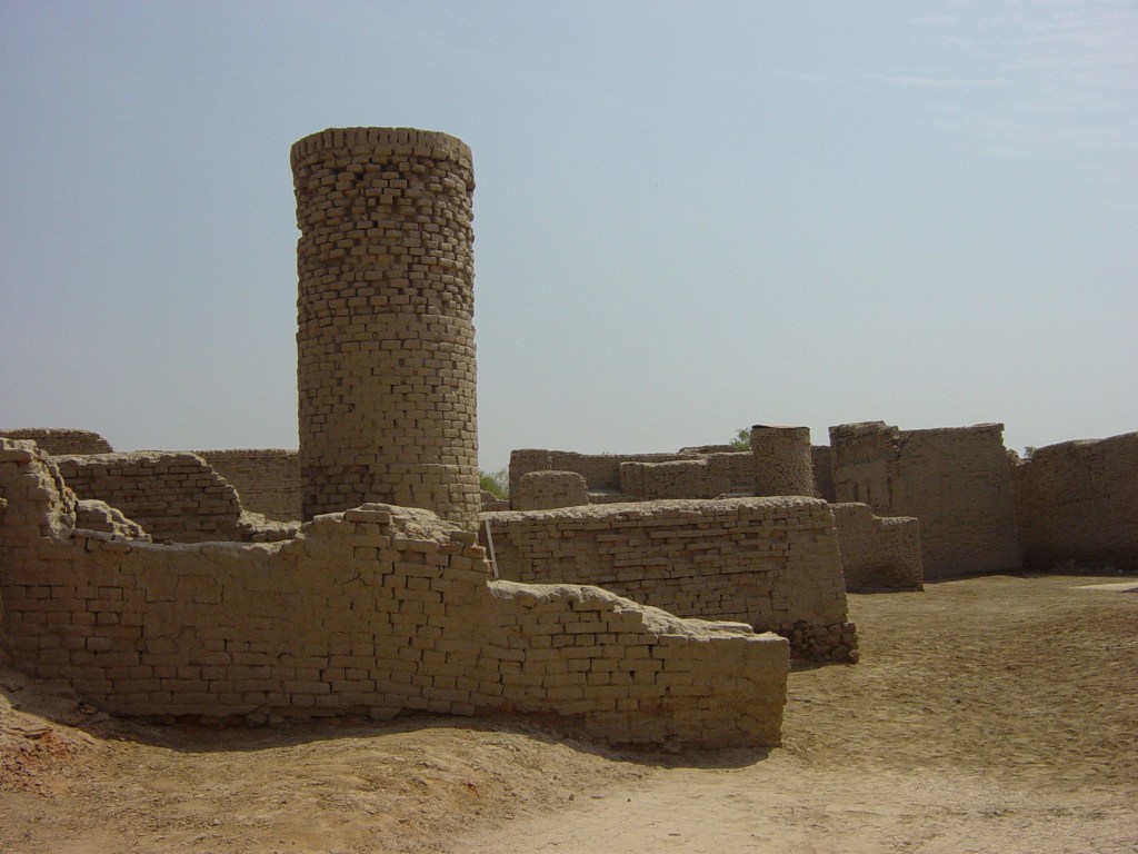 Incredible discoveries in city 'older than the pyramids' could rewrite ...