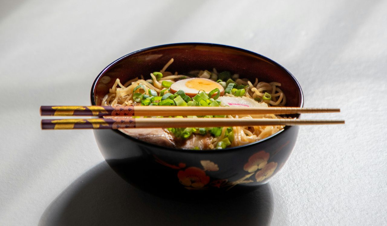 11 easy ramen hacks that make it taste like restaurant noodles