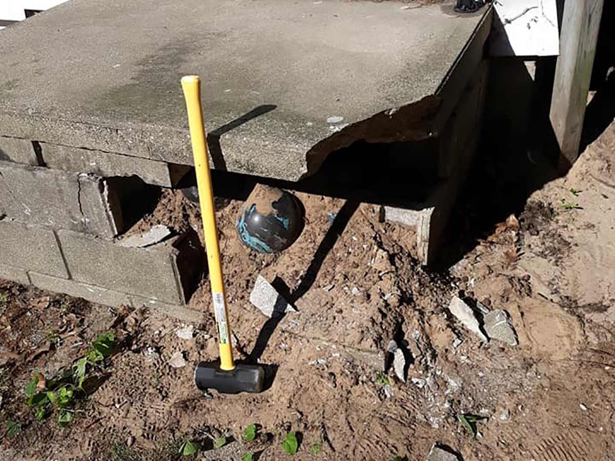What this family found during renovations left even experts confused