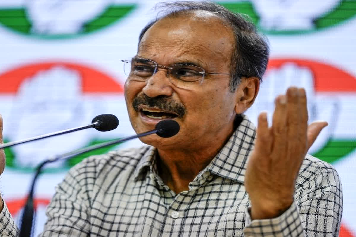 Adhir Ranjan convoy accident: दिग्गज कांग्रेस नेता के काफिले का हुआ ...