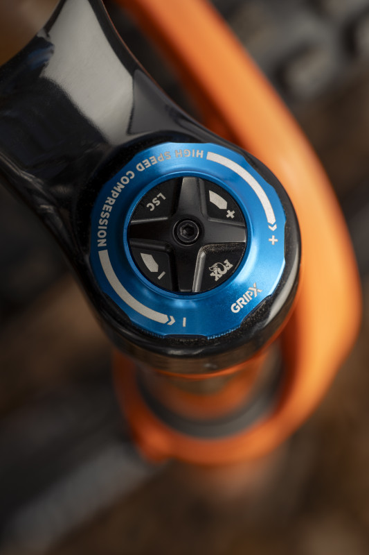 Fox’s 2026 damper update: The Grip X is here in the 34, 36 SL, and 36 fork