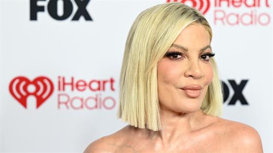 Tori Spelling breaks silence on car crash, hospitalization involving 4 ...