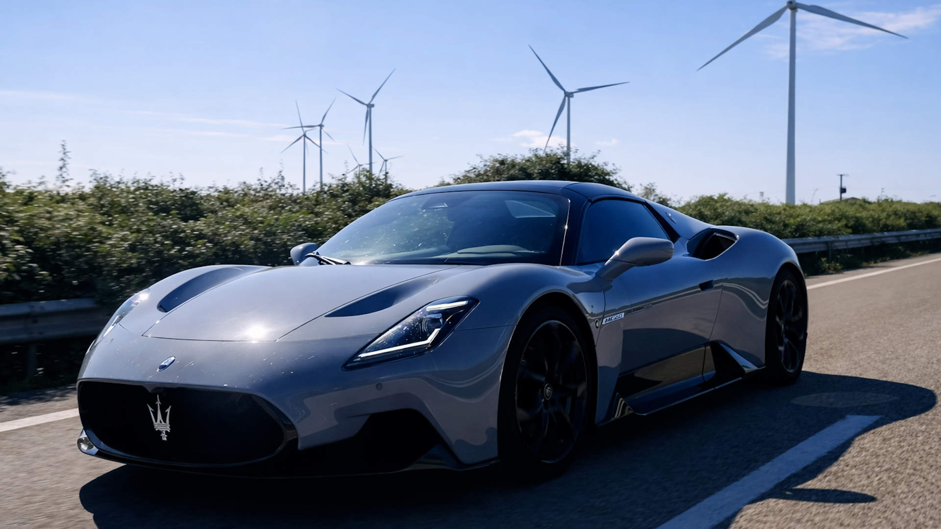 Driving the Maserati MC20 Cielo on Sicilian roads