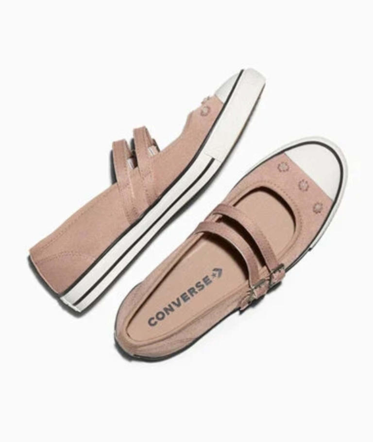 An expert recommends these shoe styles for spring, from kitten heels to ...
