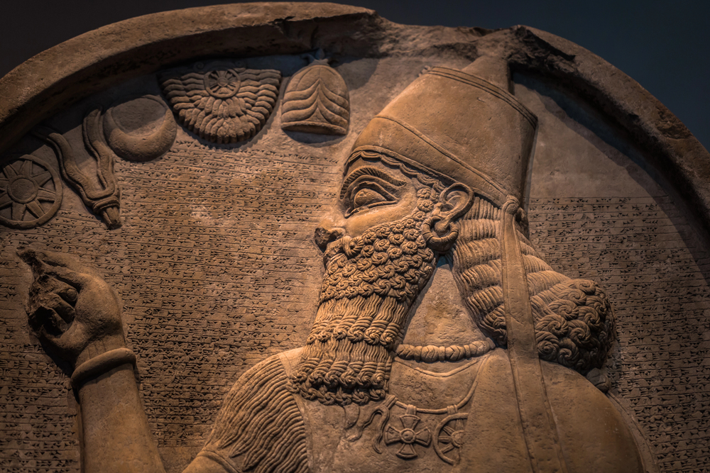 15 priceless artifacts taken by the British Empire that are still disputed