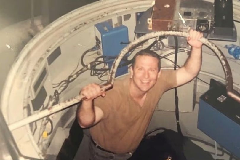 Mystery deaths of boffins linked to UFO secrets as ninth scientist ...