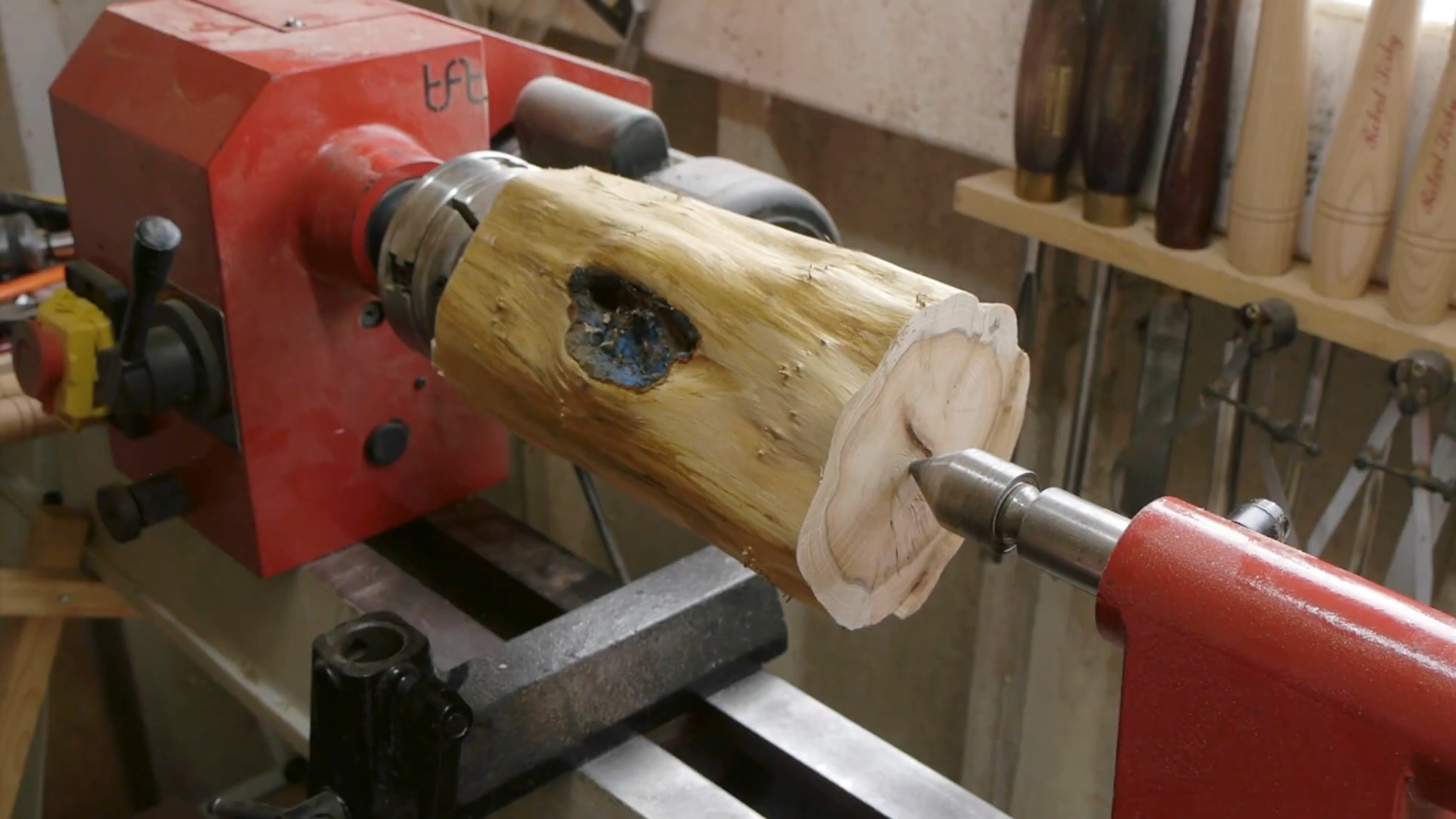 Crafting a dark chalice on the lathe