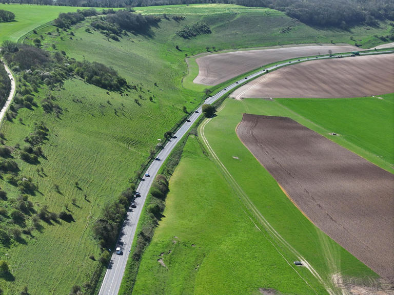 Major West Sussex road to close for ten days for broadband upgrade