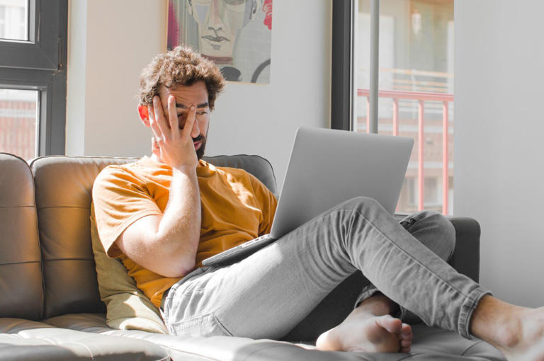 ¿Poner una moneda sobre el router mejora el WiFi en casa? Esto dicen ...