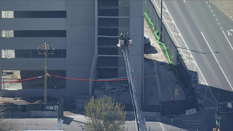 1 dead, 2 unaccounted for in Philadelphia parking garage collapse ...
