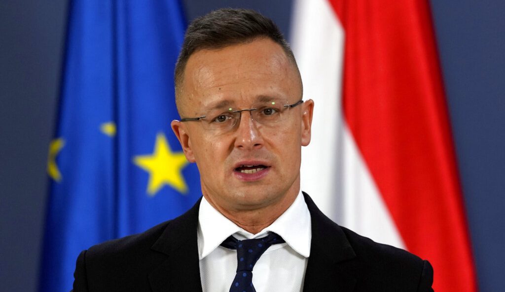Hungary claims 'intelligence services' tapped foreign minister's phone