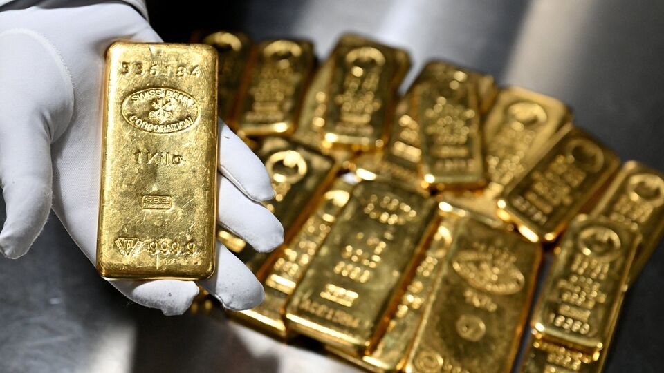 Gold, silver rates today: Comex gold jumps $204/oz; silver gains $5.8 ...