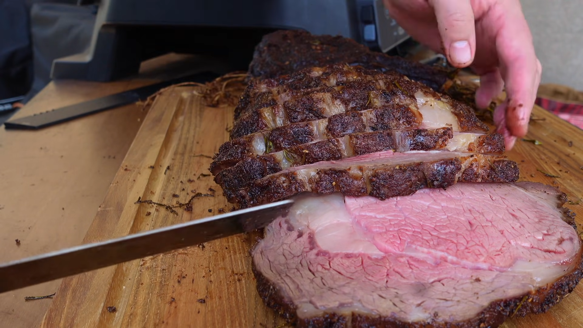 Quick and easy prime rib roast using the Ninja Woodfire Grill