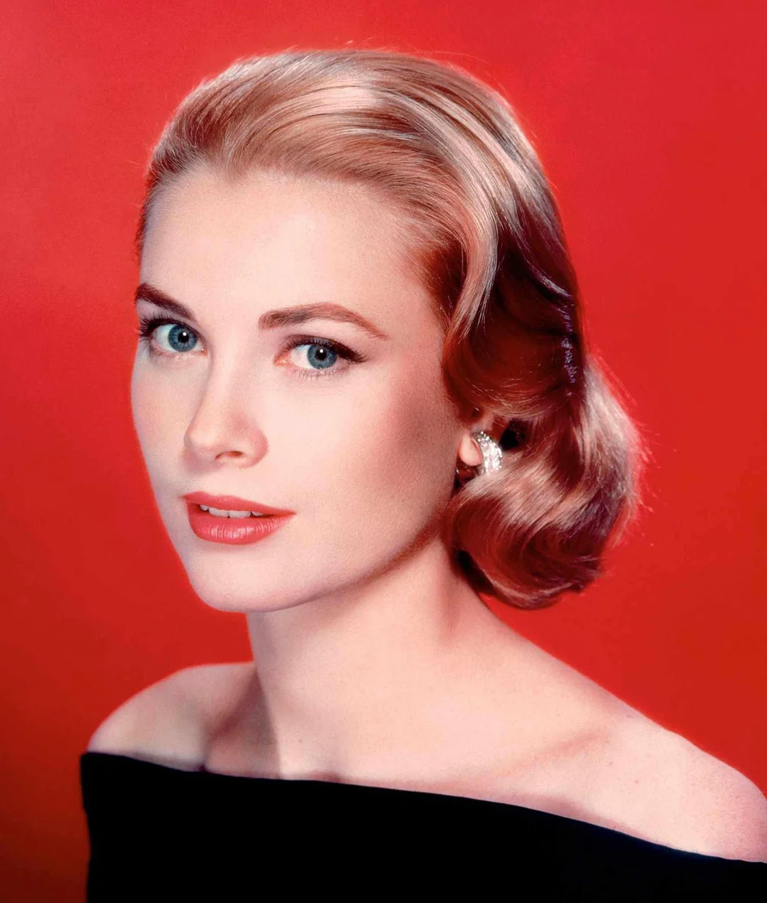 15 timelessly striking photos of old Hollywood stars
