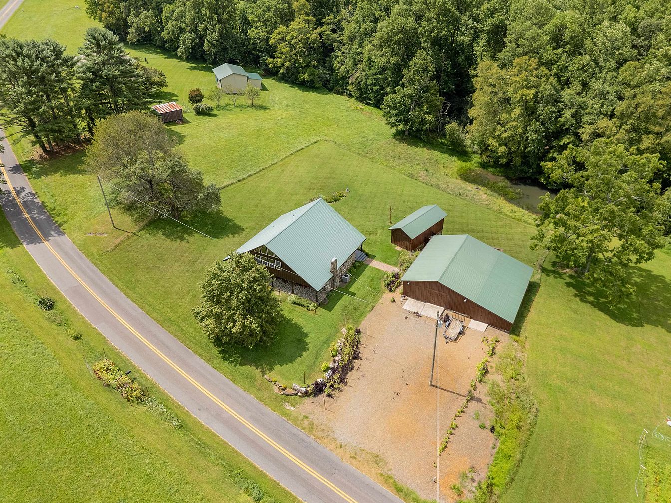 Unique 1940 cabin in Hillsville, Virginia, featuring handcrafted floors ...