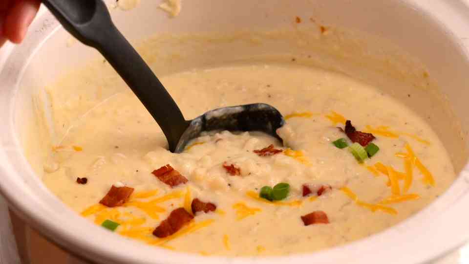 Crock Pot hashbrown potato soup