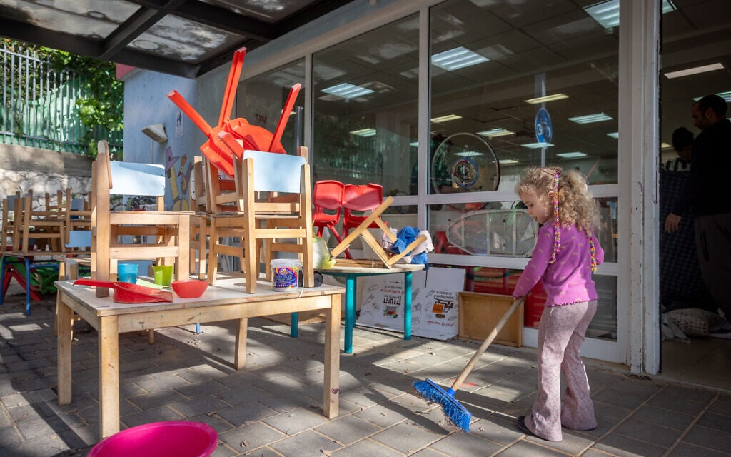 Government offers optional extension of school programs following ...