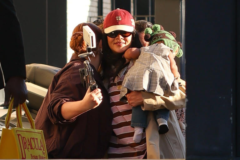 Rihanna’s 6-month-old daughter makes her first public appearance in ...