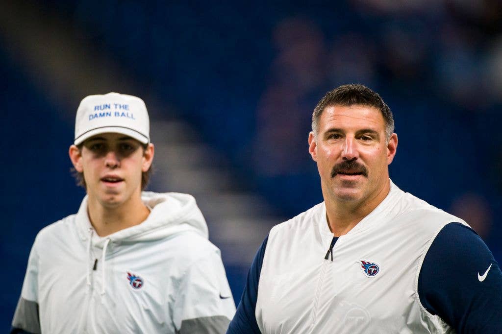 Meet Patriots' coach Mike Vrabel wife of 26 years and their two sons