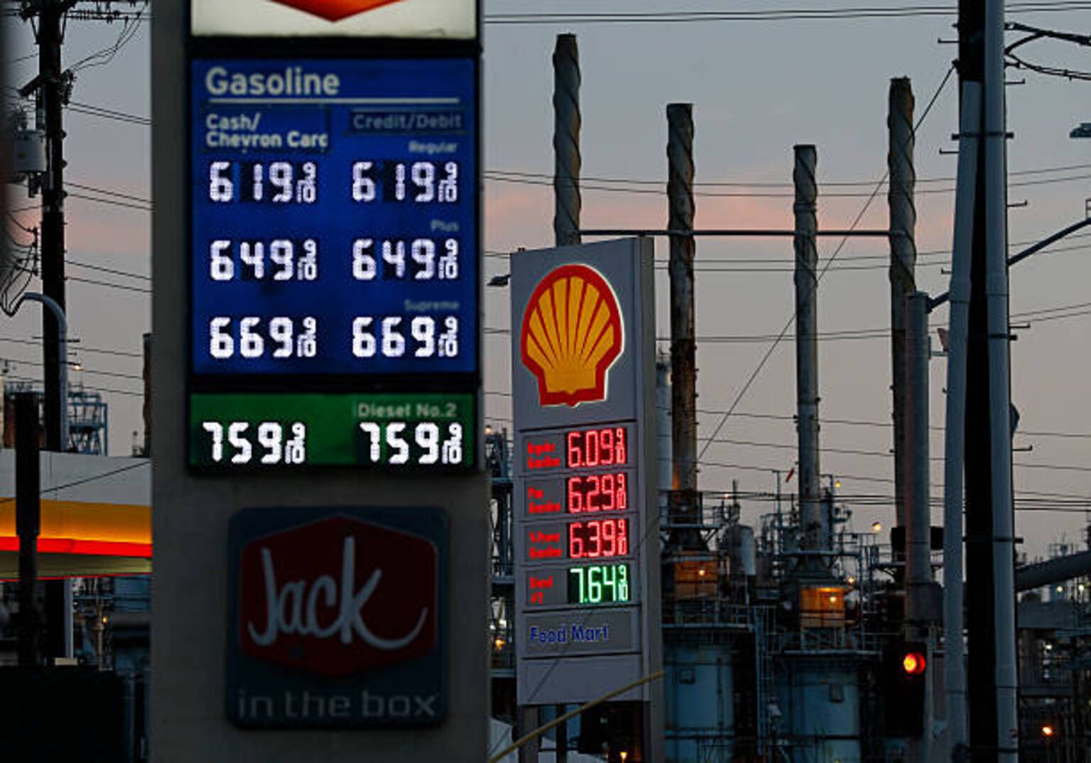 California faces fuel squeeze as Iran conflict disrupts global supply