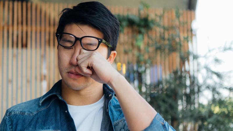 Red eyes (bloodshot eyes): Causes and treatment