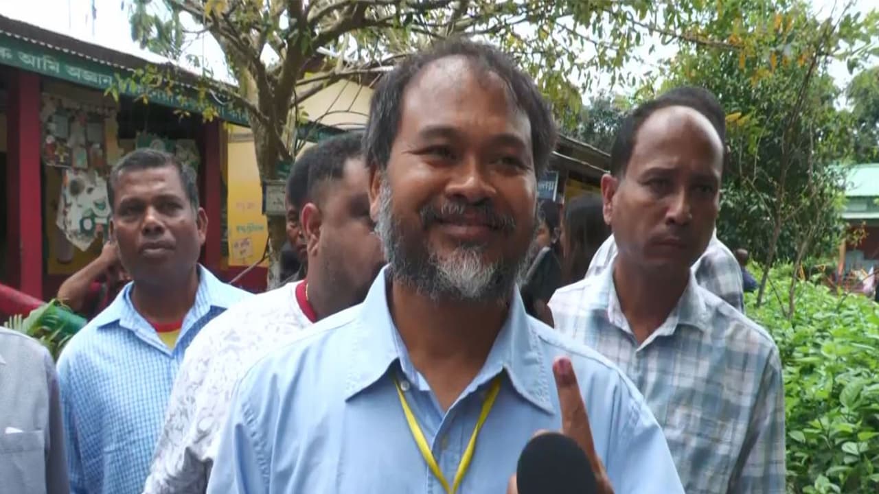Akhil Gogoi casts vote, predicts 50,000-vote win in Assam polls