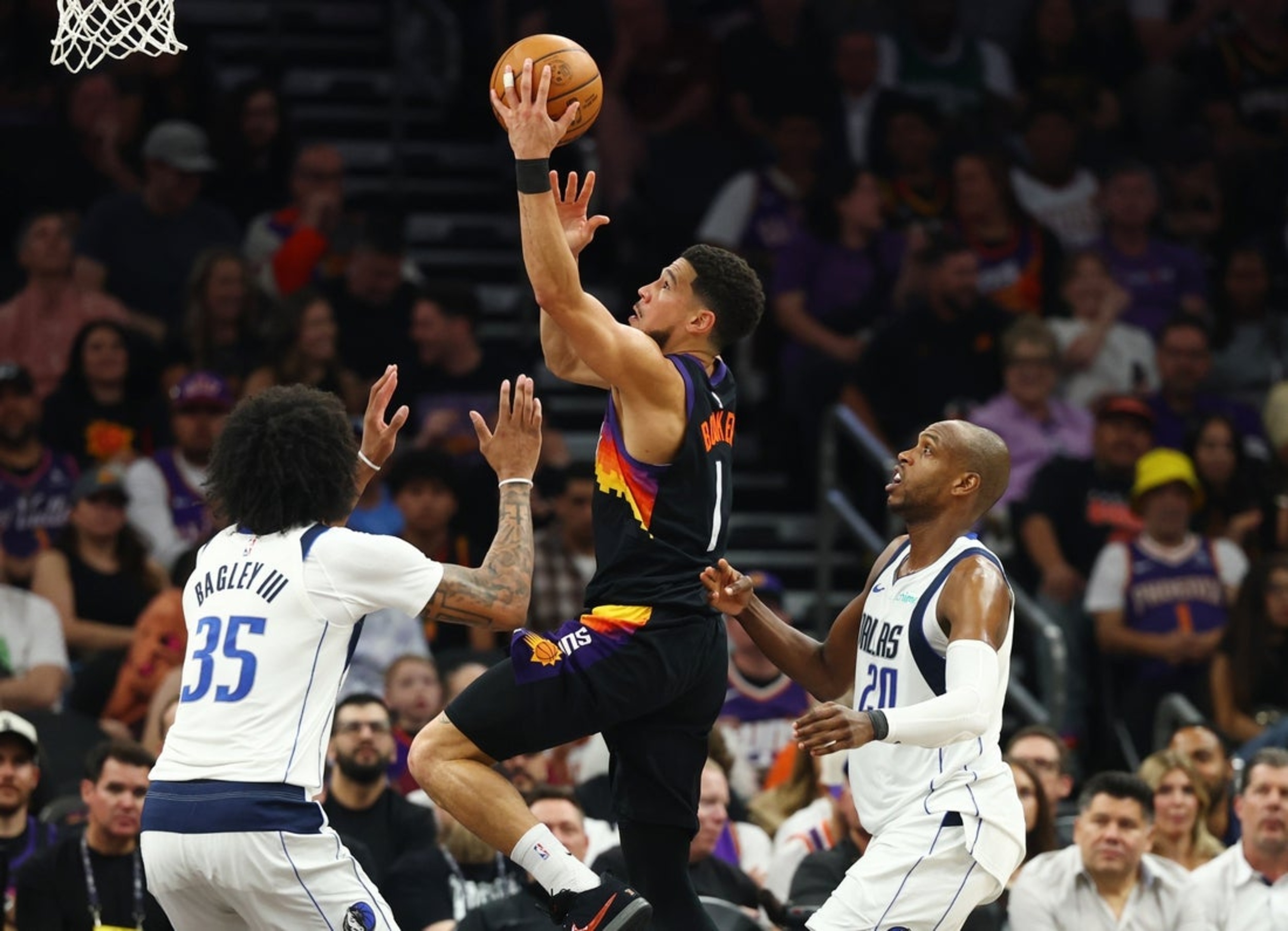 Suns secure No. 7 seed in West with win over Mavs