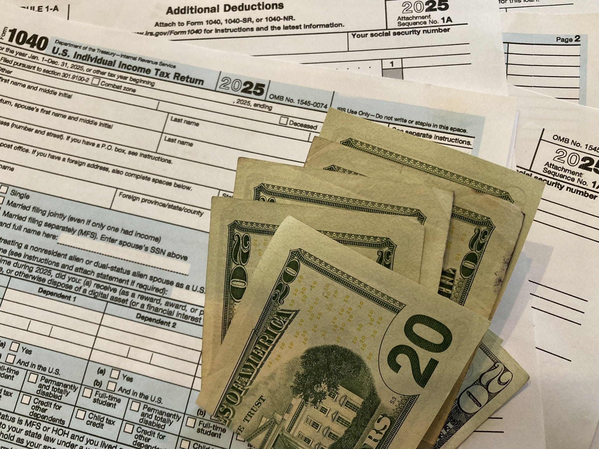 When is tax day 2026? What to do if you're filing at the last minute