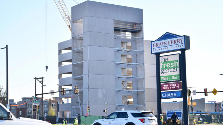 Garage collapse; two still missing in fatal CHOP building collapse